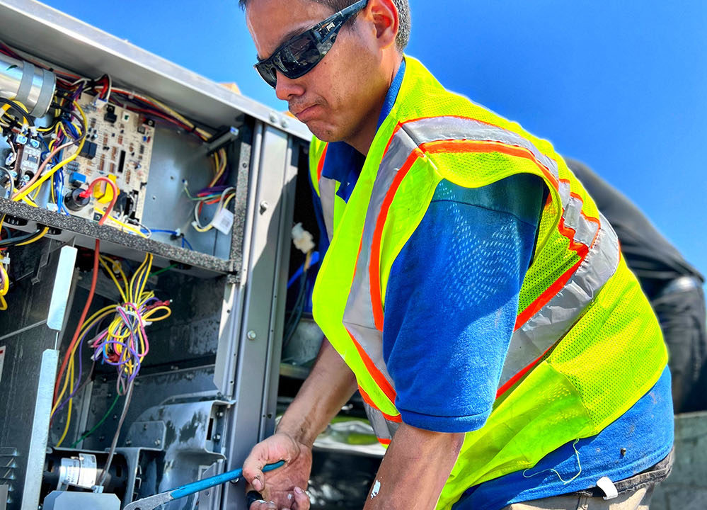 RTU Installation | freedomheatcool.com